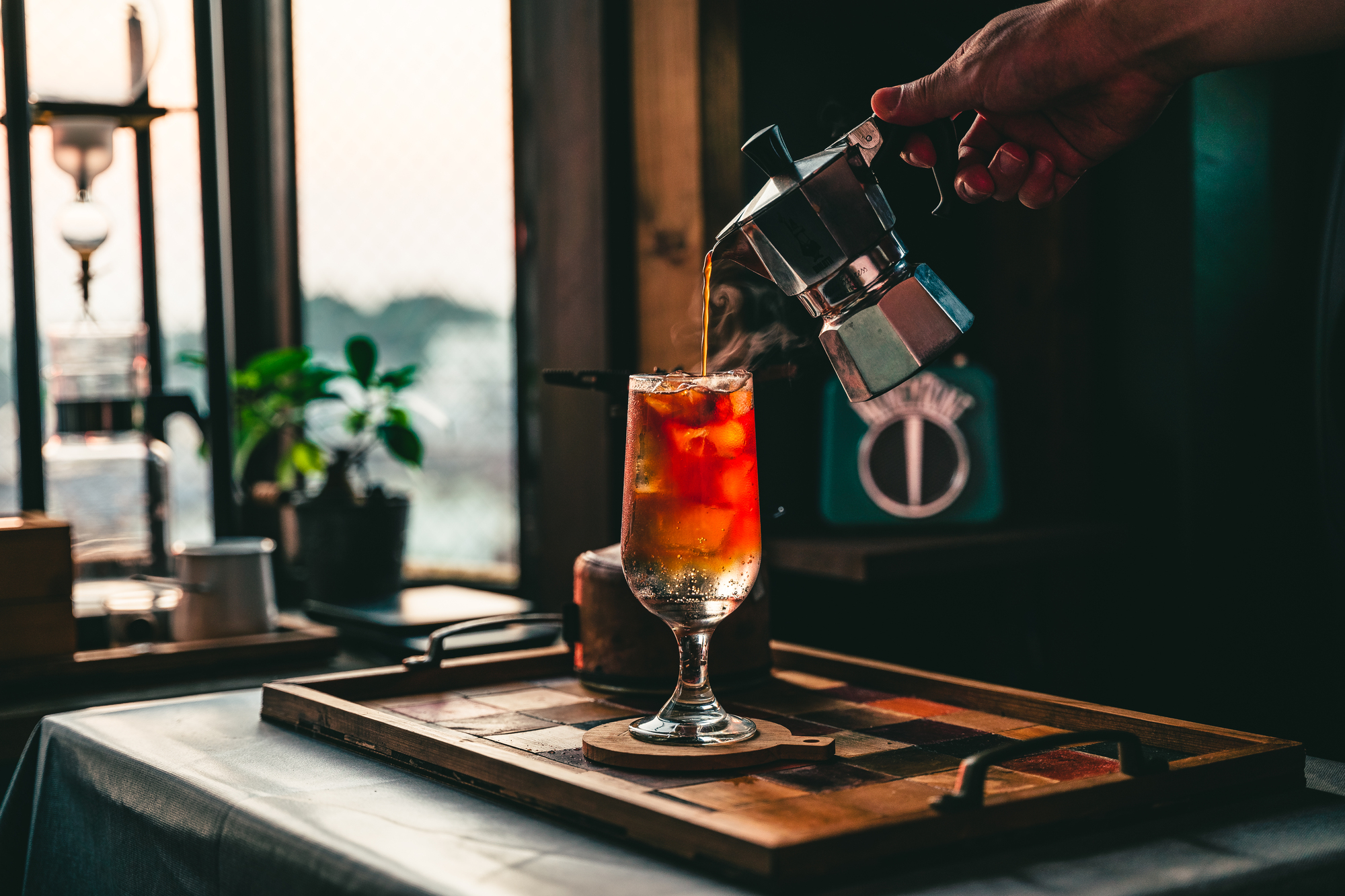 歴史をたどるコーヒーの飲み方｜王道からアレンジコーヒーまで紹介 - kukuna coffee｜宮崎県初のクロッフル専門キッチンカーカフェ